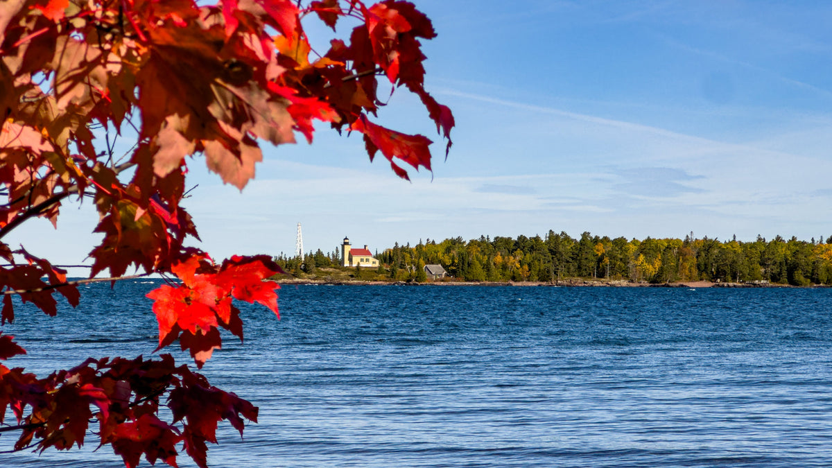 10 Favorite Upper Peninsula Fall Photos Paired with a Nearby Adventure ...